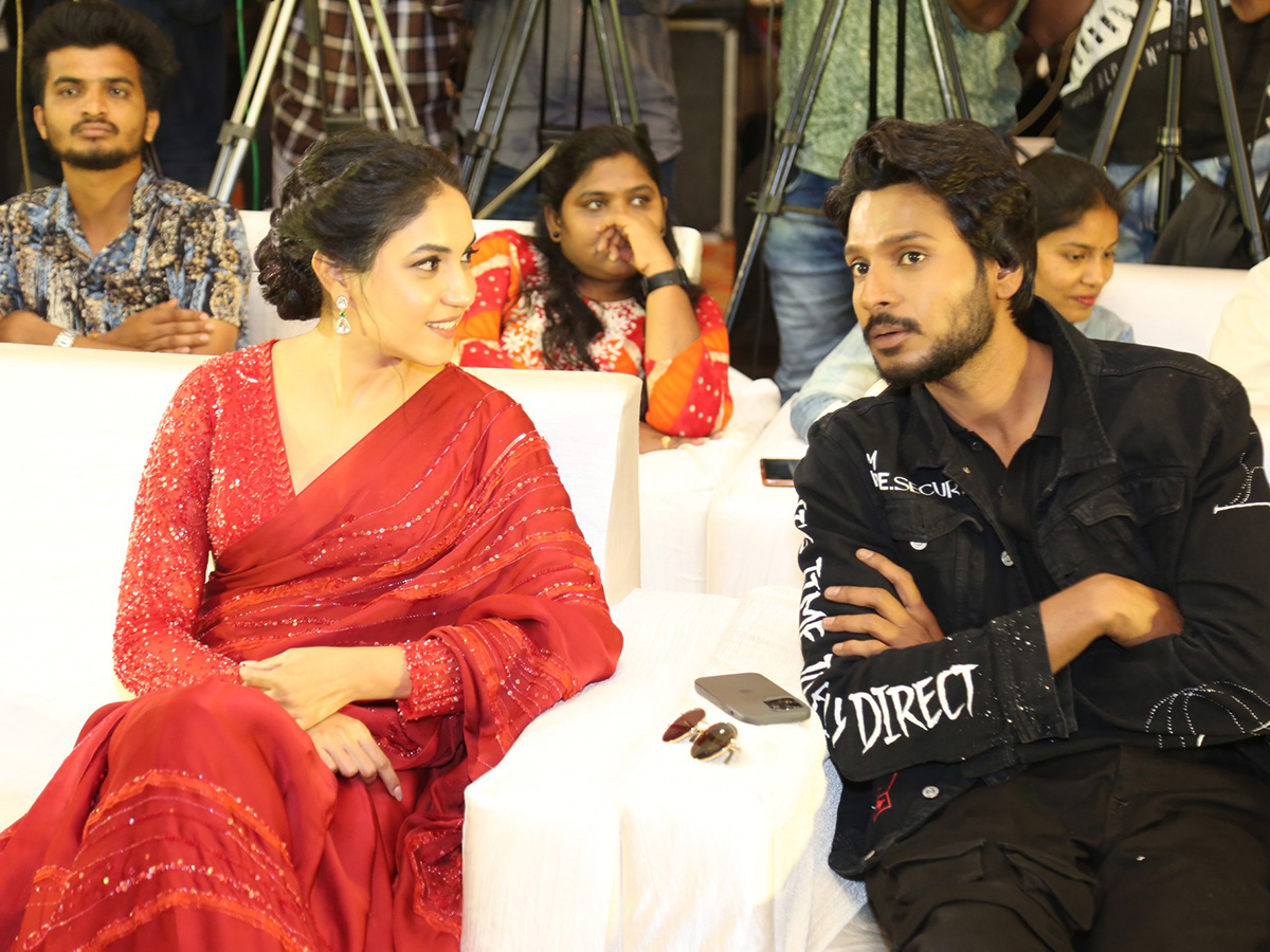 'మజాకా' ట్రైలర్‌ రిలీజ్ ఈవెంట్ (ఫొటోలు) | Sundeep Kishan Mazaka 2025 Movie Trailer Launch Event ...